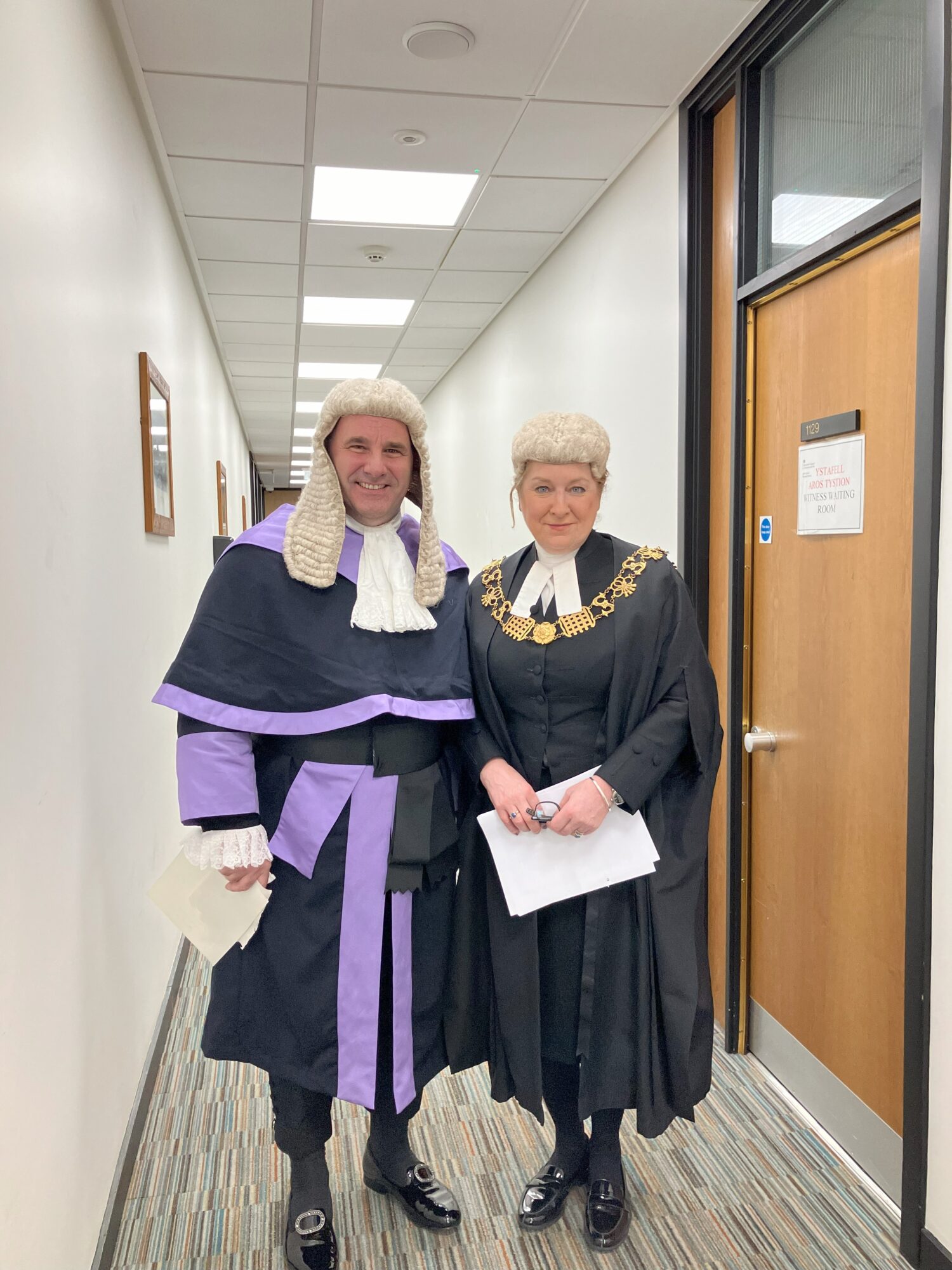 Lady Chief Justice conducts Circuit Judge swearing-in ceremony during visit to Wales - Courts ...